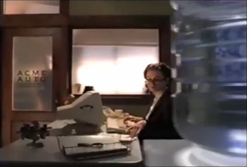 Middle Man Cut Out | Geico Wiki | Fandom