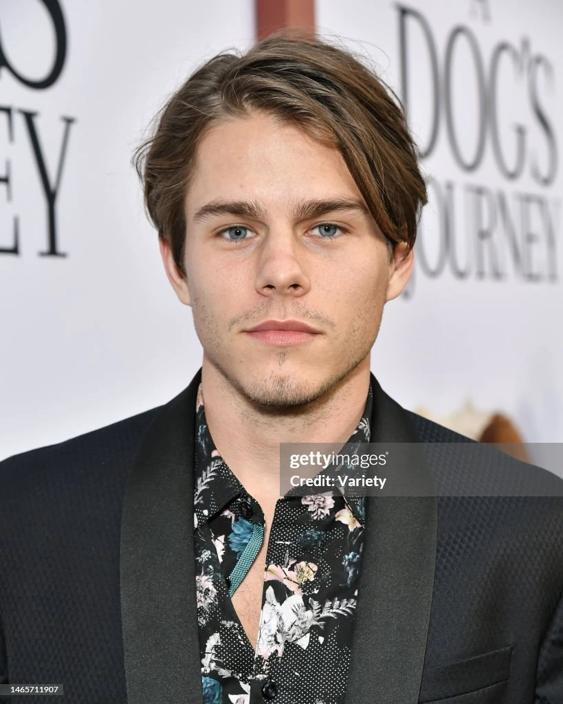 Jake Manley | The Gemini Diaries Universe Wiki | Fandom