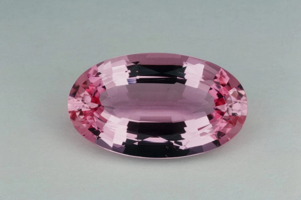 Pink Topaz | Gemstone Wiki | Fandom