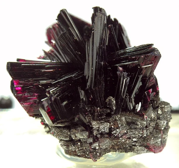 Erythrite Gemstone Wiki Fandom