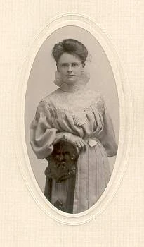 Evelyn May Craig (1890-1959) | Familypedia | Fandom