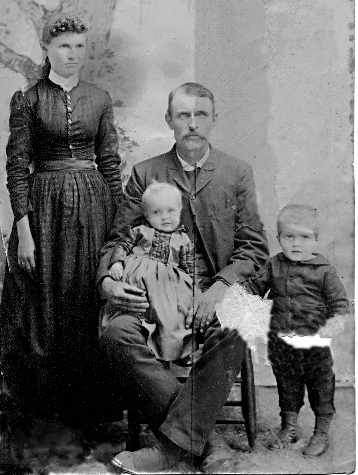 Walter Hester (1893)/pictures | Familypedia | Fandom