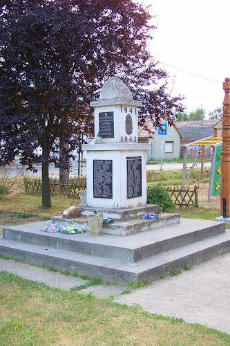 Igar | Familypedia | Fandom