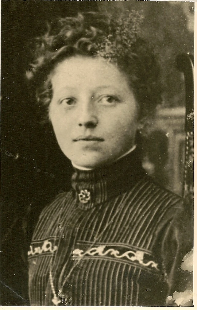 Pauline Schneider (1878-1932) | Familypedia | Fandom