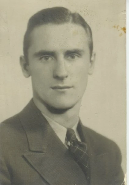 Julius Stephen Lazicki (1915-1993) | Familypedia | Fandom