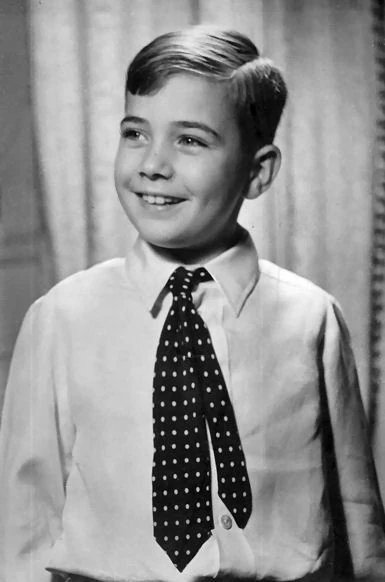 Familypedia:Wikia tour/Main Page | Familypedia | Fandom