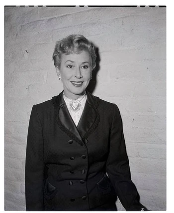 Mae Clarke | General Hospital Wiki | Fandom