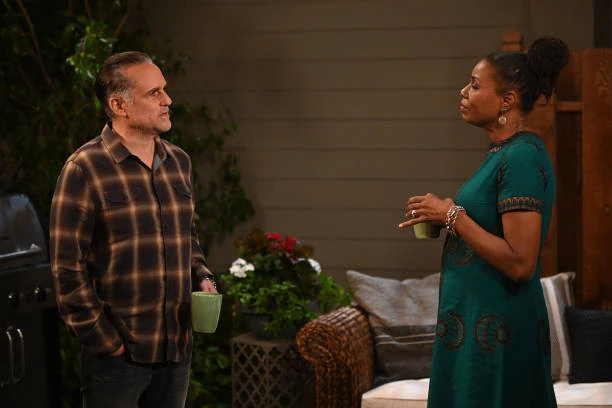 Caulfield House | General Hospital Wiki | Fandom