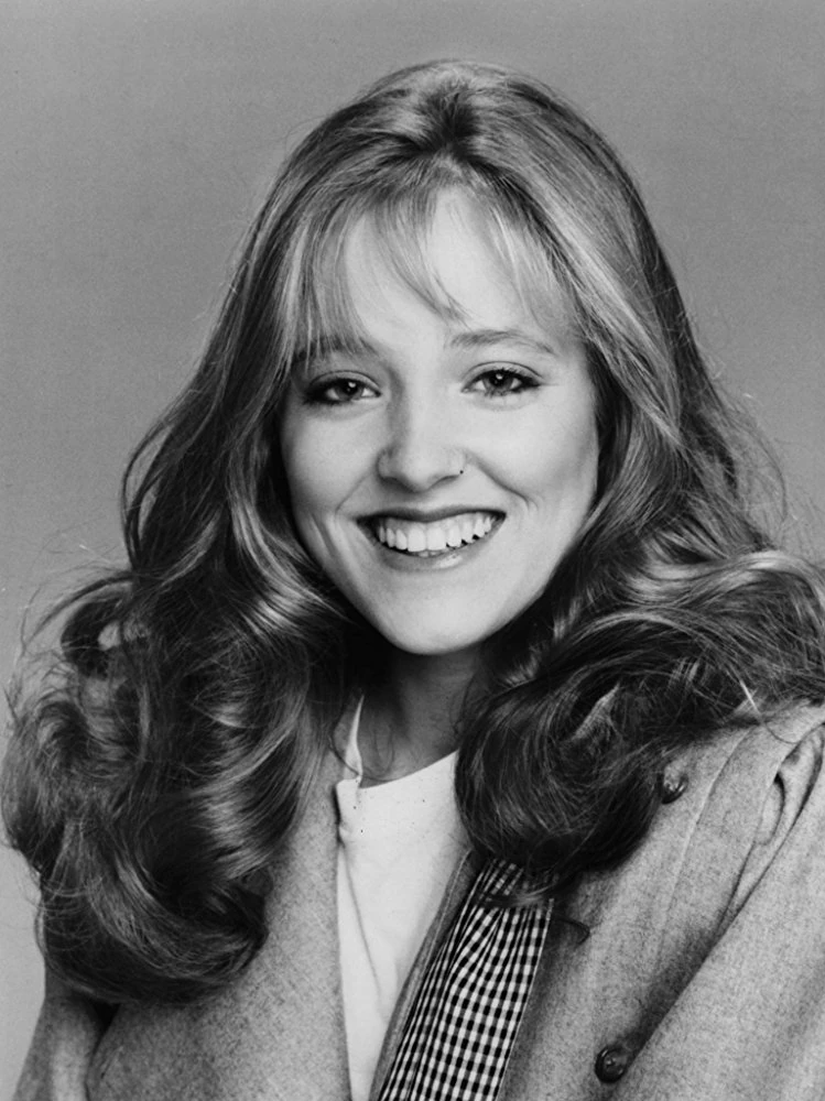 Lou Swenson (Danielle von Zerneck) | General Hospital Wiki | Fandom