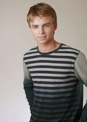 Drew Garrett | General Hospital Wiki | Fandom
