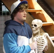 Sneeg | Generation Loss Wiki | Fandom