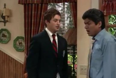 Max De George Lopez Nombre Real