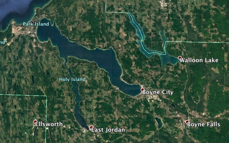 Lake Charlevoix | Geography Study Guide Wiki | Fandom