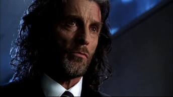 Lionel Luthor | Smallville Wiki | Fandom