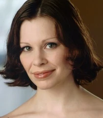 Erin Mathews | Geronimo Stilton Wiki | Fandom