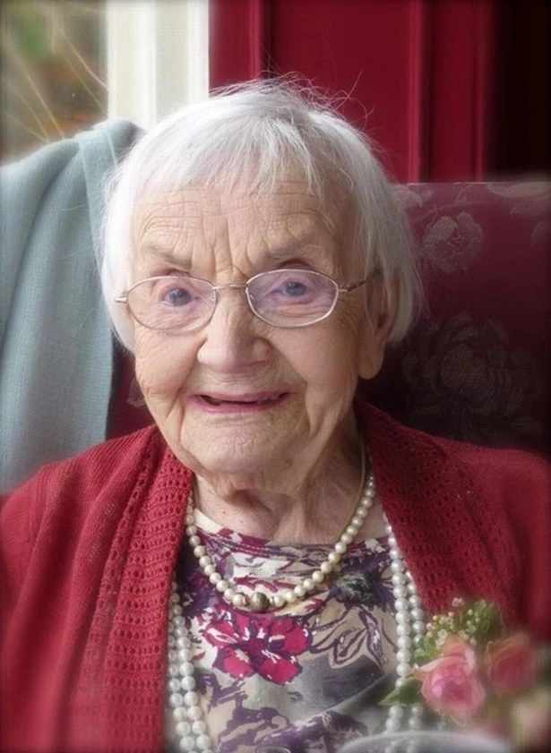 Violet Davies-Evans | Gerontology Wiki | Fandom