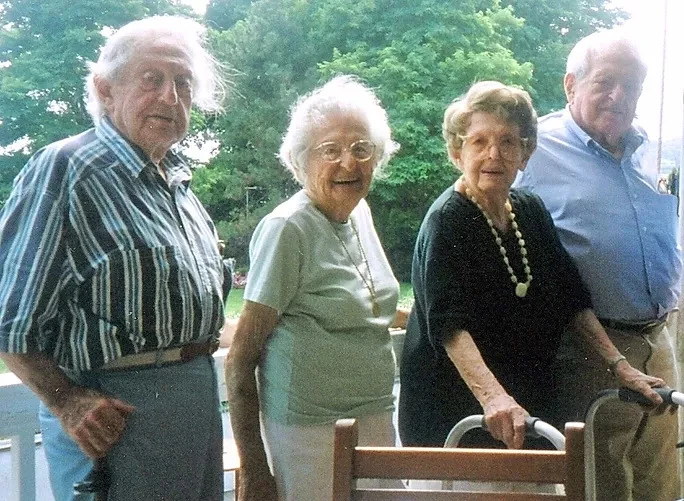 Irving Kahn | Gerontology Wiki | Fandom