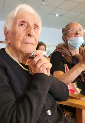 Maria Teresa Bustos | Gerontology Wiki | Fandom