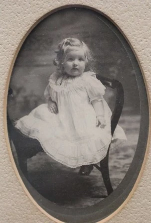 Viola Jacobi | Gerontology Wiki | Fandom