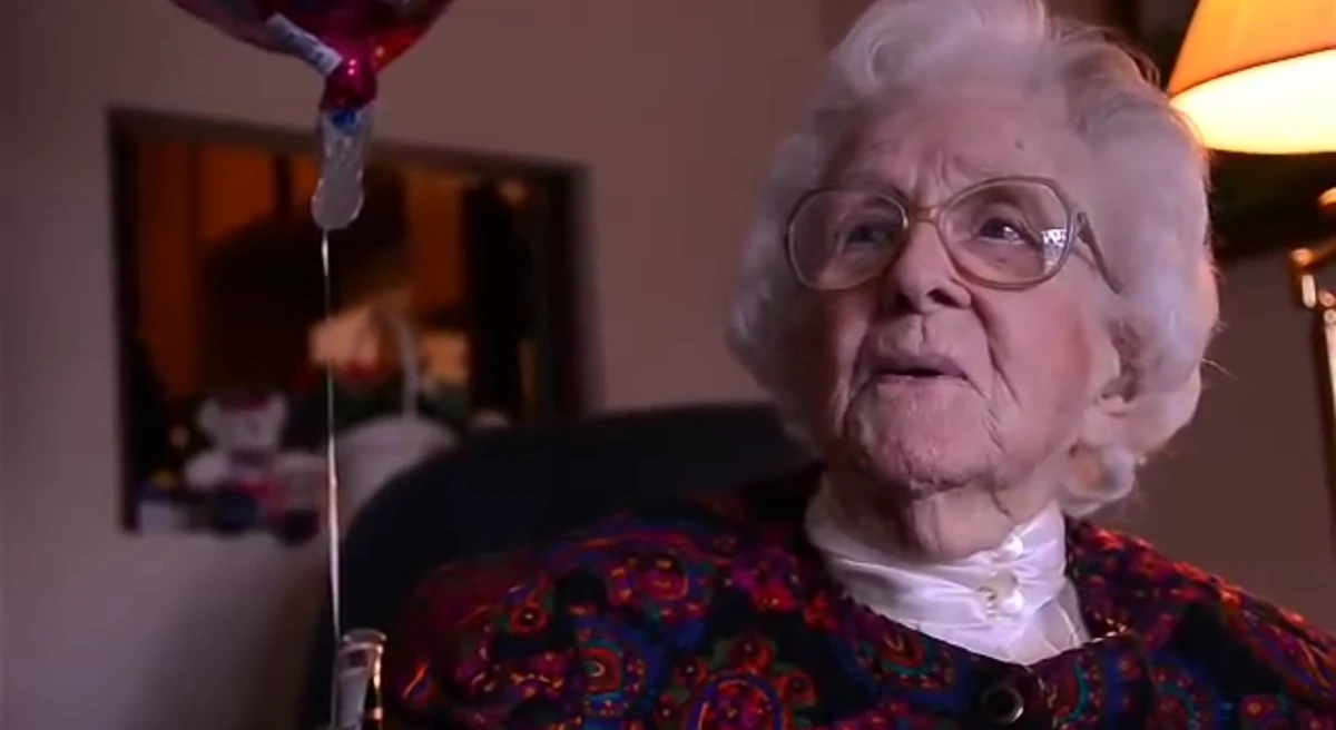 Sue Lee Sanders | Gerontology Wiki | Fandom