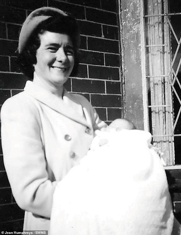 Mary Nicholson | Gerontology Wiki | Fandom