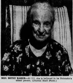 Aisteoir Betsy Baker