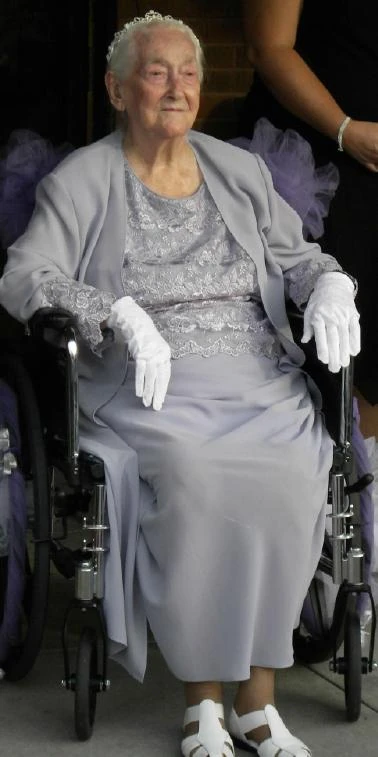 Florence Poe | Gerontology Wiki | Fandom