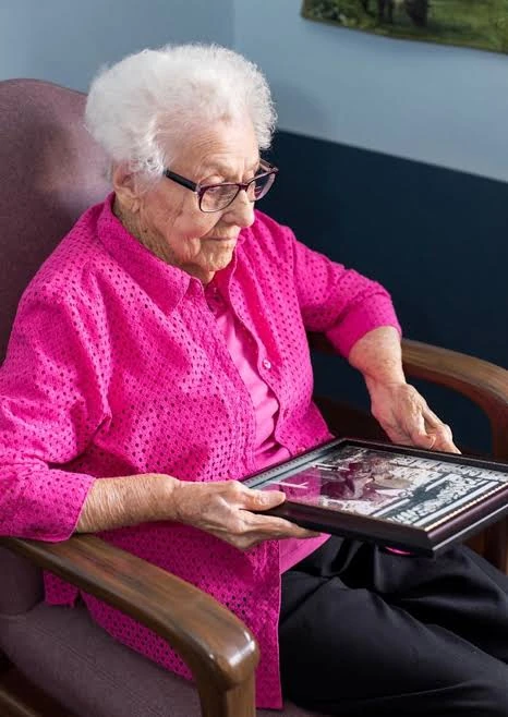 Helen Jackson | Gerontology Wiki | Fandom