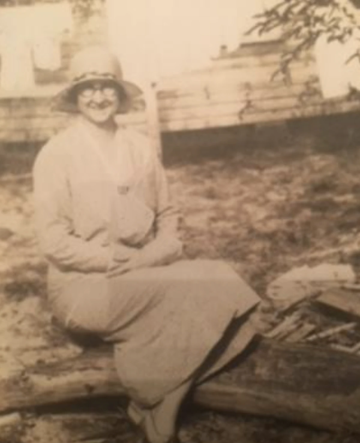 Daisy Sanders | Gerontology Wiki | Fandom