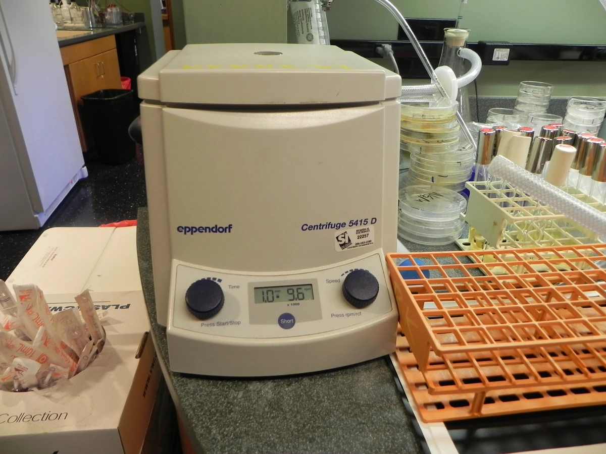 Microfuge | Get Your Science On Wiki | Fandom