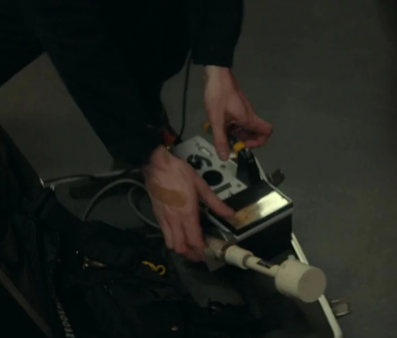 Narda Electromagnetic Radiation Monitor and Isotropic Probe ...