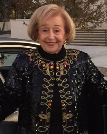 Helen Lambros | Ghostbusters Wiki | Fandom