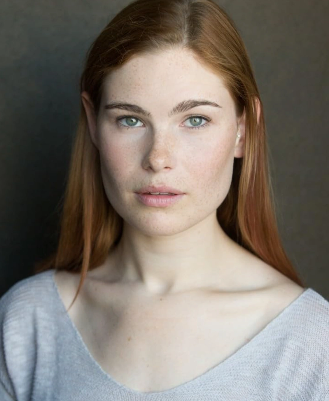 Chloé Delanney | Ghosts Wiki | Fandom