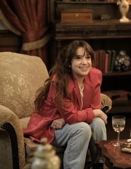 Abby Pinkus | Ghosts Wiki | Fandom