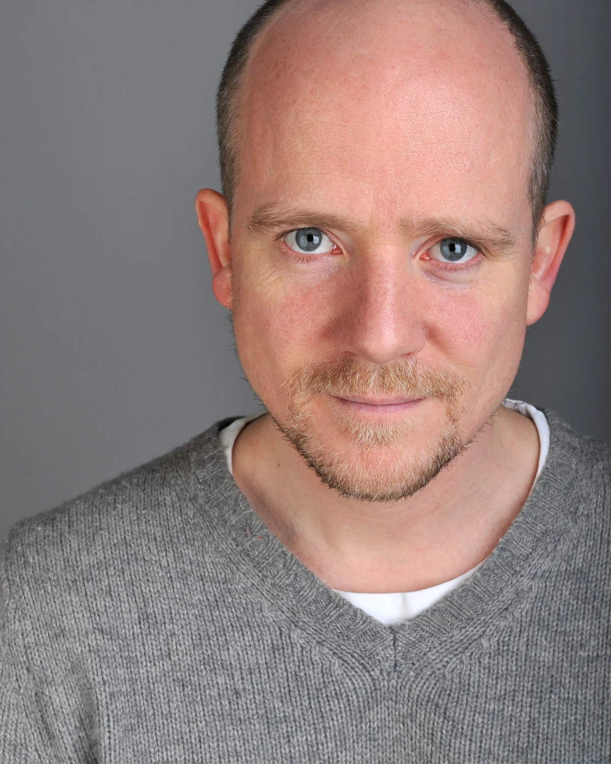 Richard Glover | Ghosts Wiki | Fandom