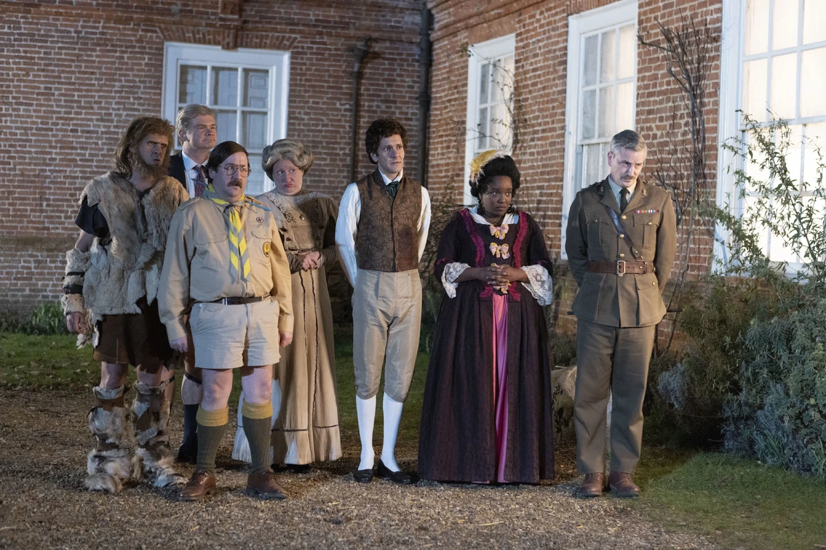 A Christmas Gift | Ghosts Wiki | Fandom