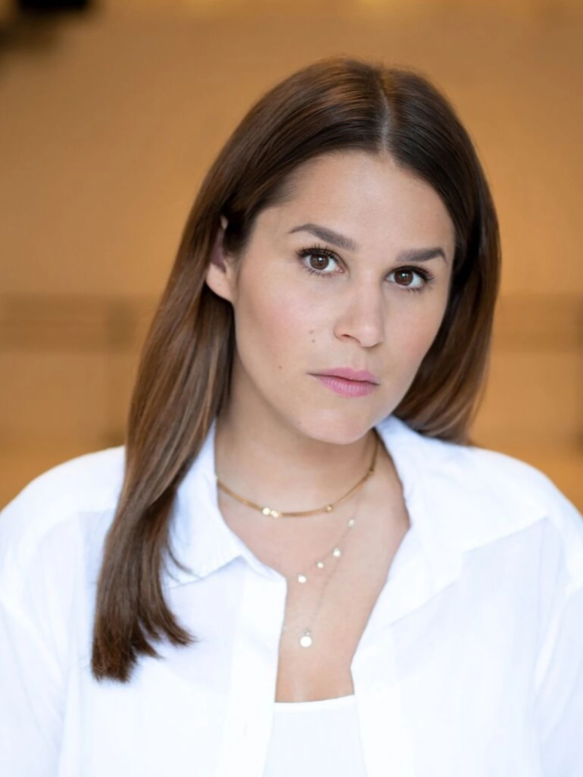 Cristina do Rego | Ghosts Wiki | Fandom