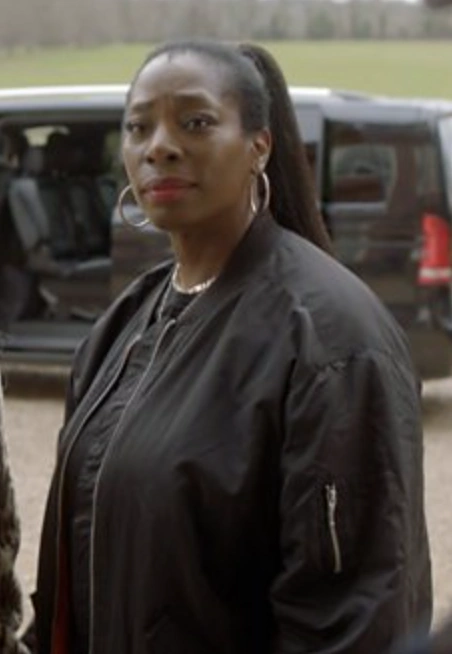 Tess Ross | Ghosts Wiki | Fandom