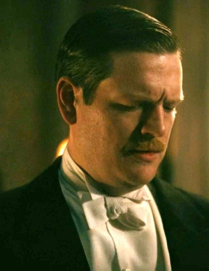 Thomas Woodstone | Ghosts-American Series Wiki | Fandom