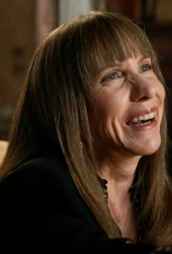 Esther Lefkowitz | Ghosts-American Series Wiki | Fandom