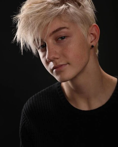 Stefan Benz | Gianina Wiki | Fandom