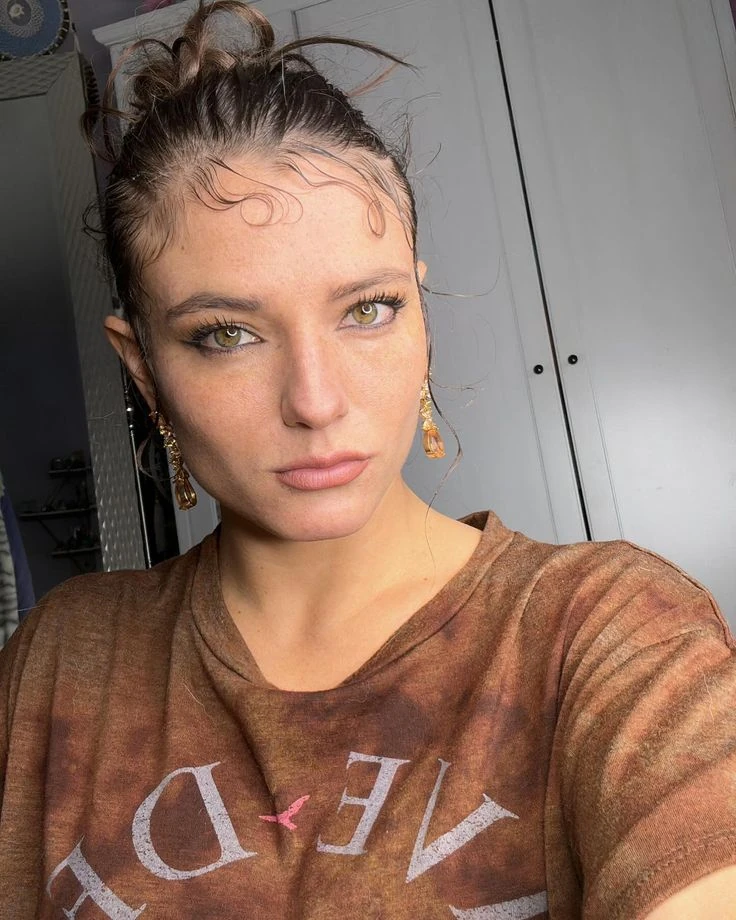 Jade Chynoweth | Gianina Wiki | Fandom