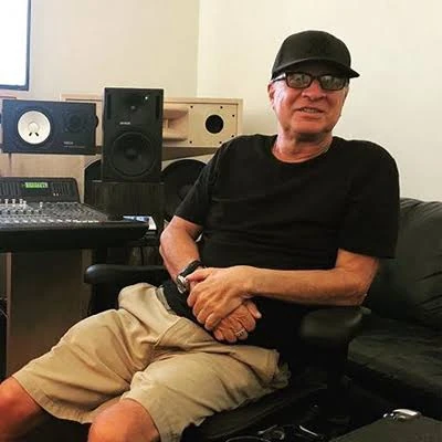 Thom Panunzio | Gigi Rowe Wiki | Fandom