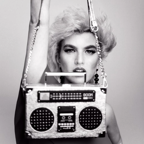 Dancing in the Dark | Gigi Rowe Wiki | Fandom