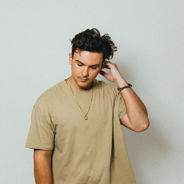 Natiive | Gigi Rowe Wiki | Fandom