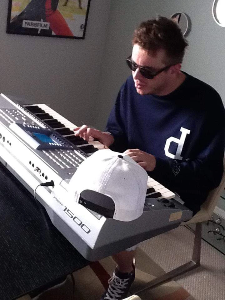 Ned Cameron | Gigi Rowe Wiki | Fandom