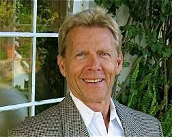 Tom Moore | Gilmore Girls Wiki | Fandom