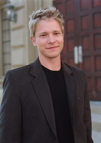 Logan Huntzberger | Gilmore Girls Wiki | Fandom