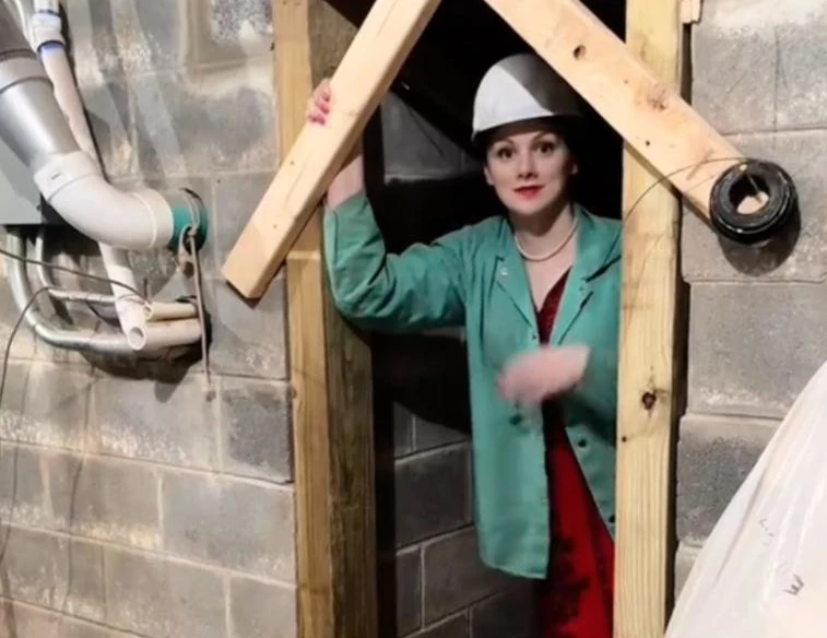 Tunnel Lady | Gin Rummy Lore Wiki | Fandom