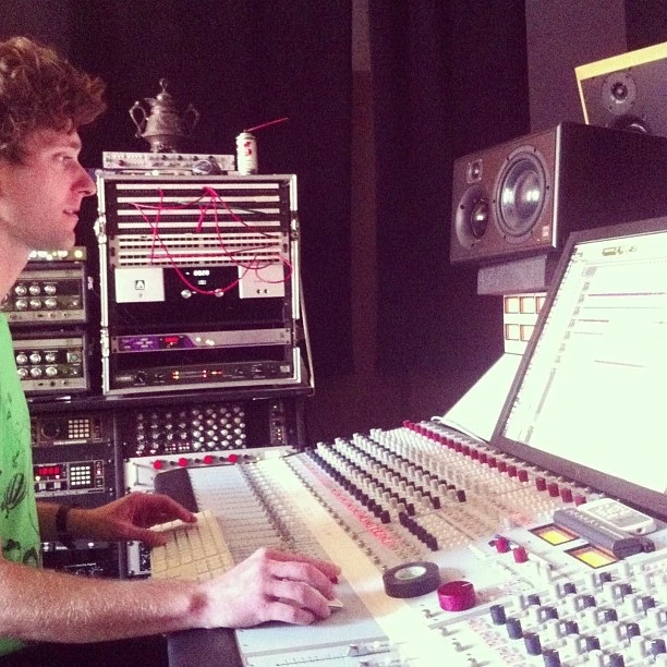 Jonathan Schenke | Girl Talk Wiki | Fandom